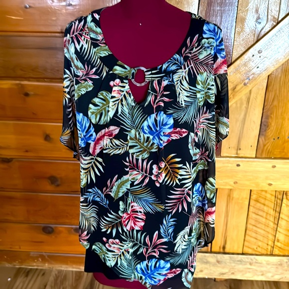 Apt. 9 | Tops | Apt 9 Nwt Beautiful Floral Blouse Xl | Poshmark